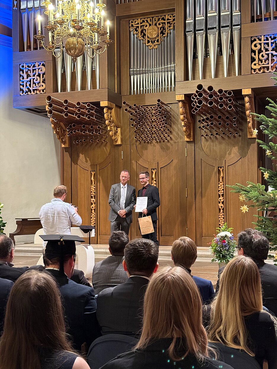 Masterabschluss mit Auszeichnung – Interview mit Felix Betz ...